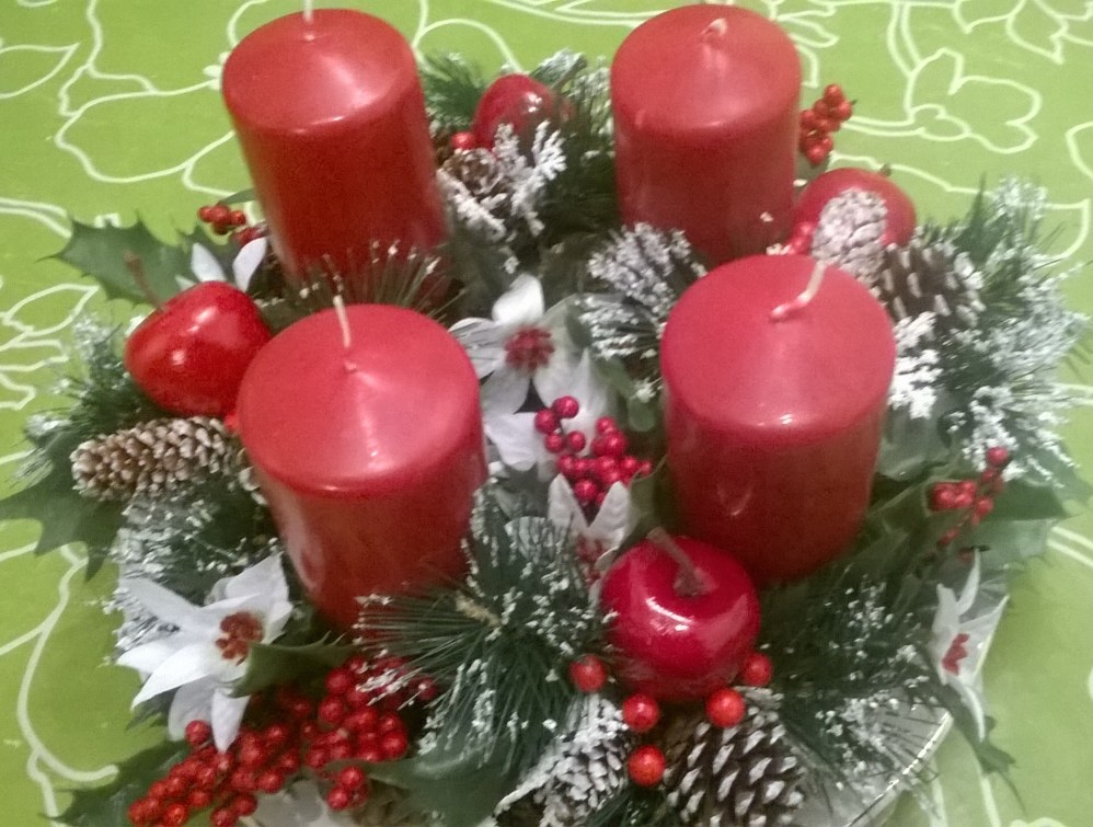 Restoration Woman: Project Advent Wreath | Nicky Wells: Love & Thrills